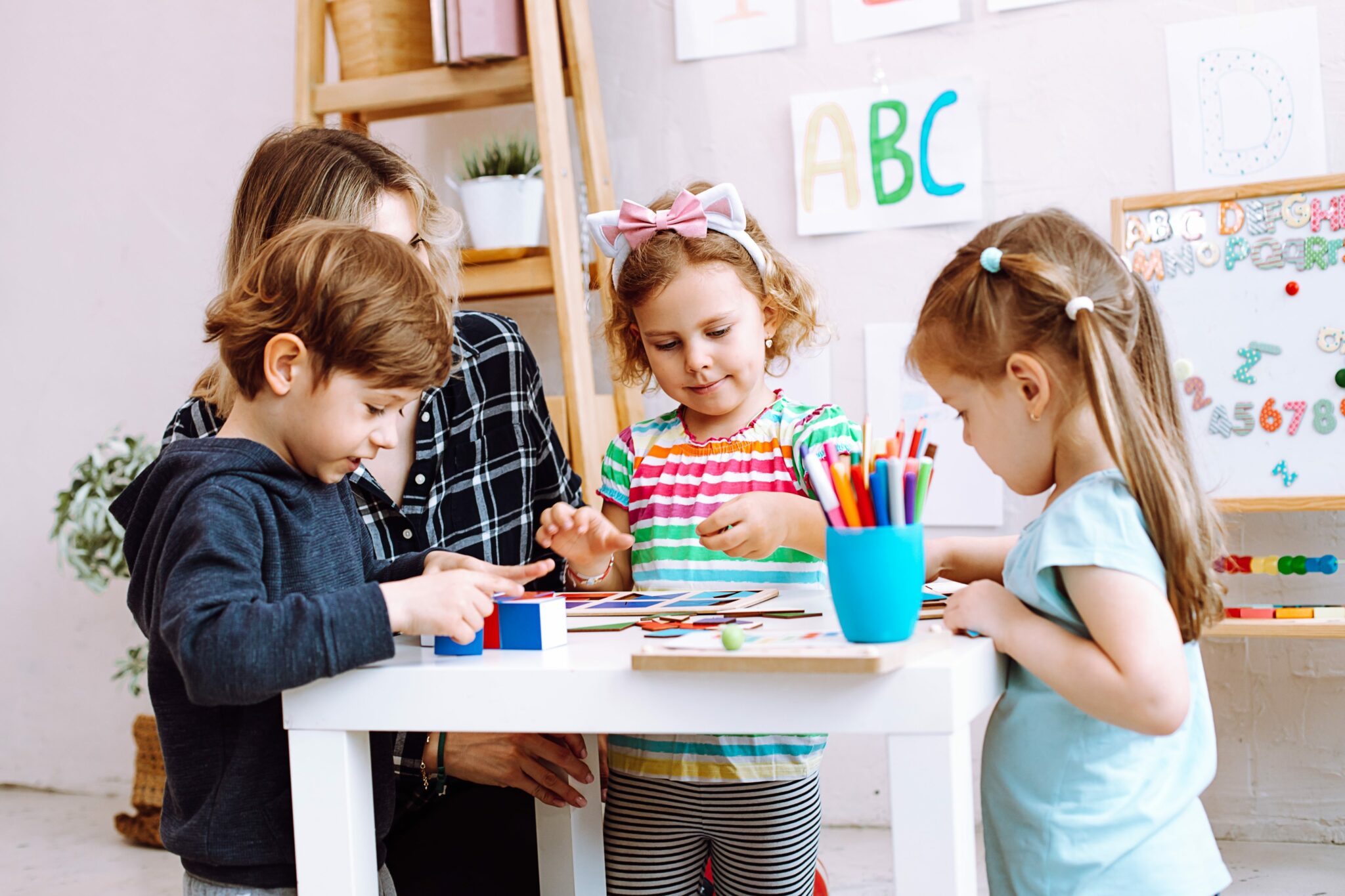 Fostering Independence In Early Childhood | Montessori Academy